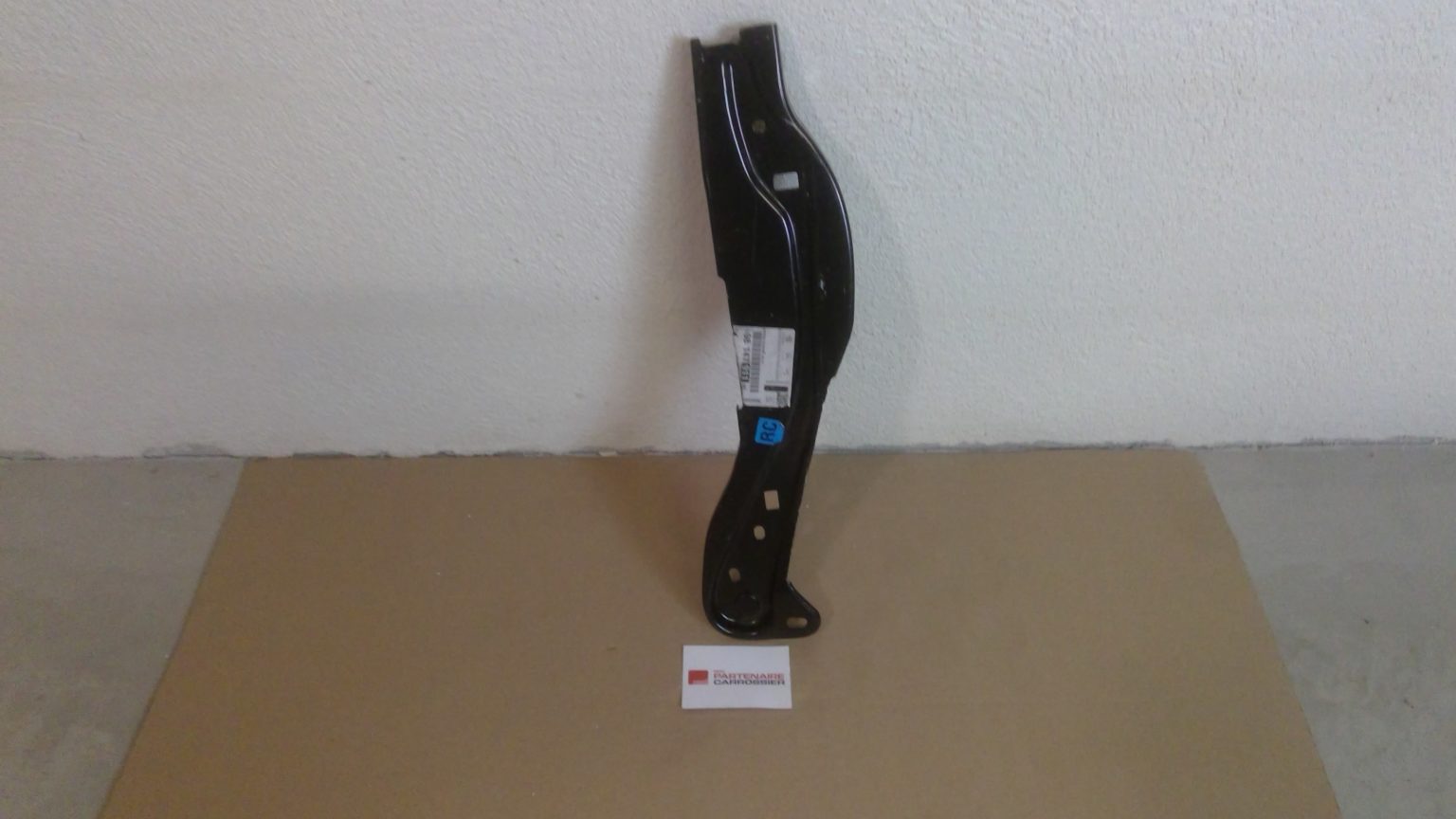 Pièces auto neuves - Mon Partenaire Carrossier